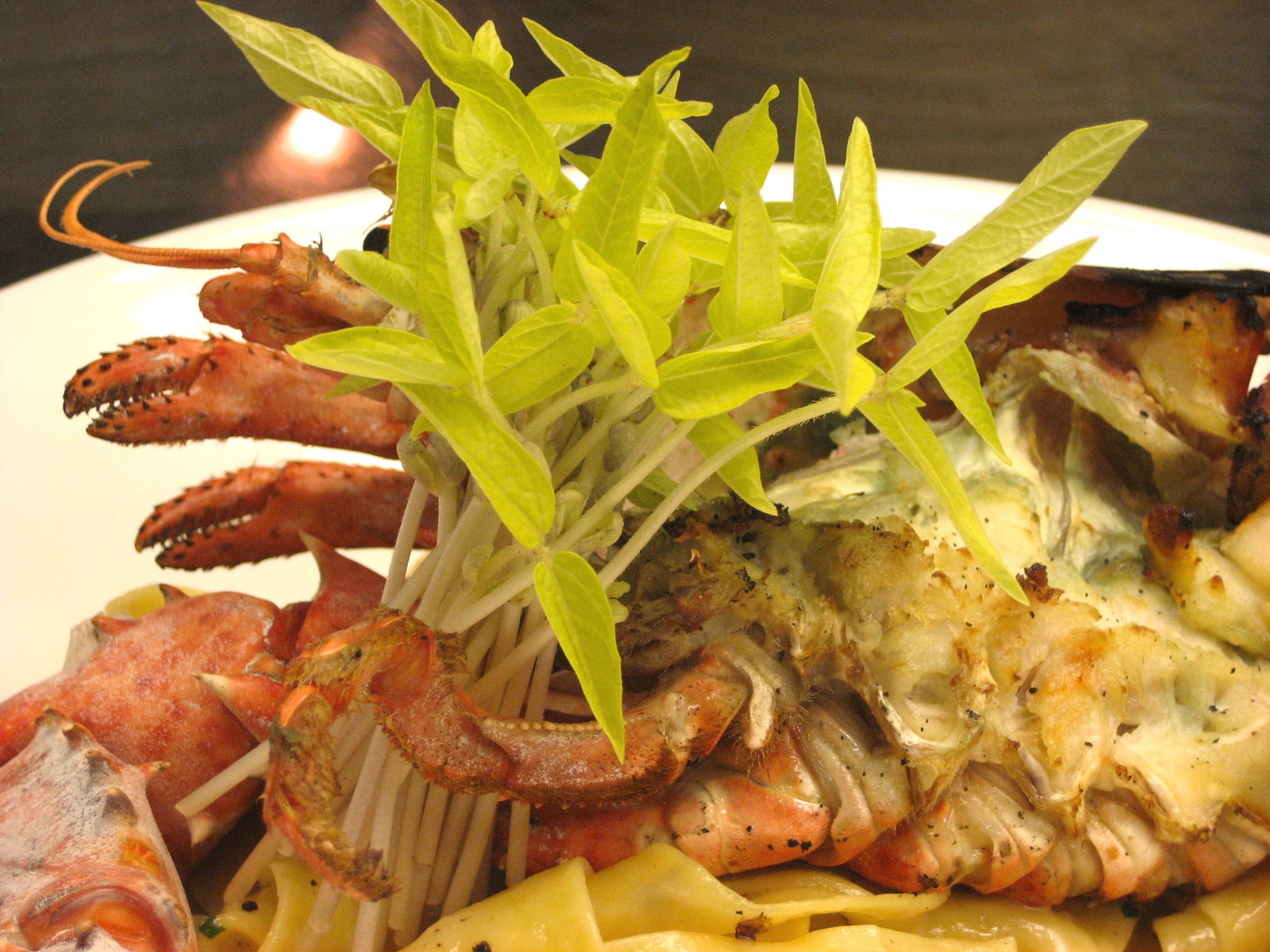 Edible Garnishes – Microgreens & Crystalized Flowers ★ Sysco Bahamas ...