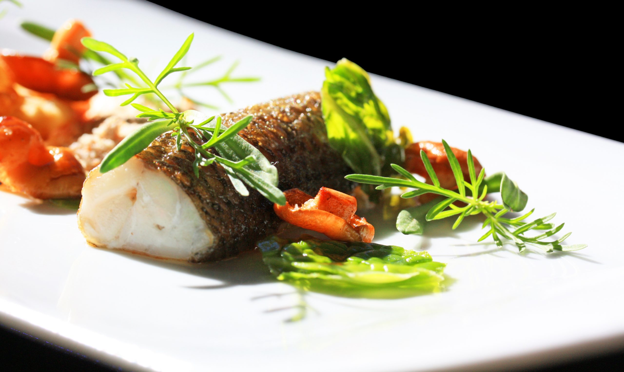 Edible Garnishes – Microgreens & Crystalized Flowers ★ Sysco Bahamas ...